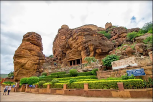 The Kannauj Triangle: Rashtrakutas, Palas and Gurjara - Education Province